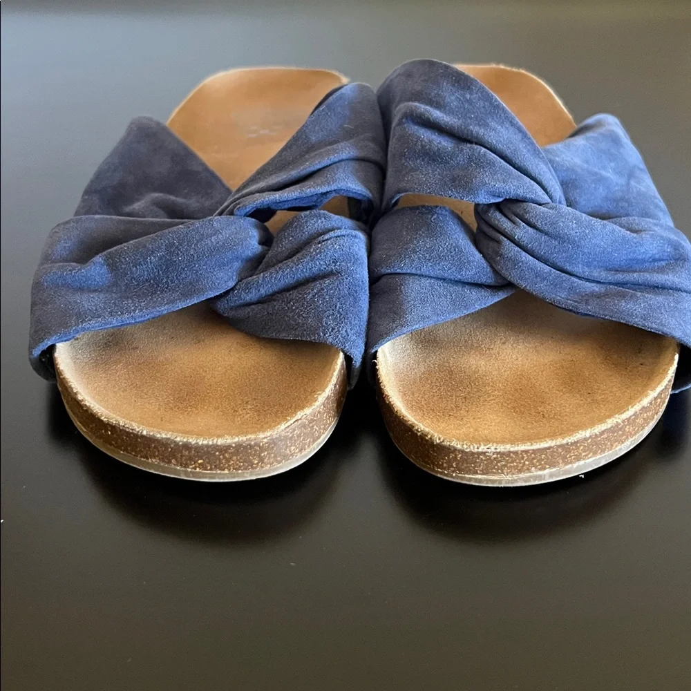 Vince Camuto | Shoes | Vince Camuto Bimini Blue Knot Suede Slide W Open ...